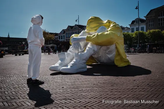 Kunstwerk Stille Strijd doorbreekt taboe op zelfdoding onder jongeren ...